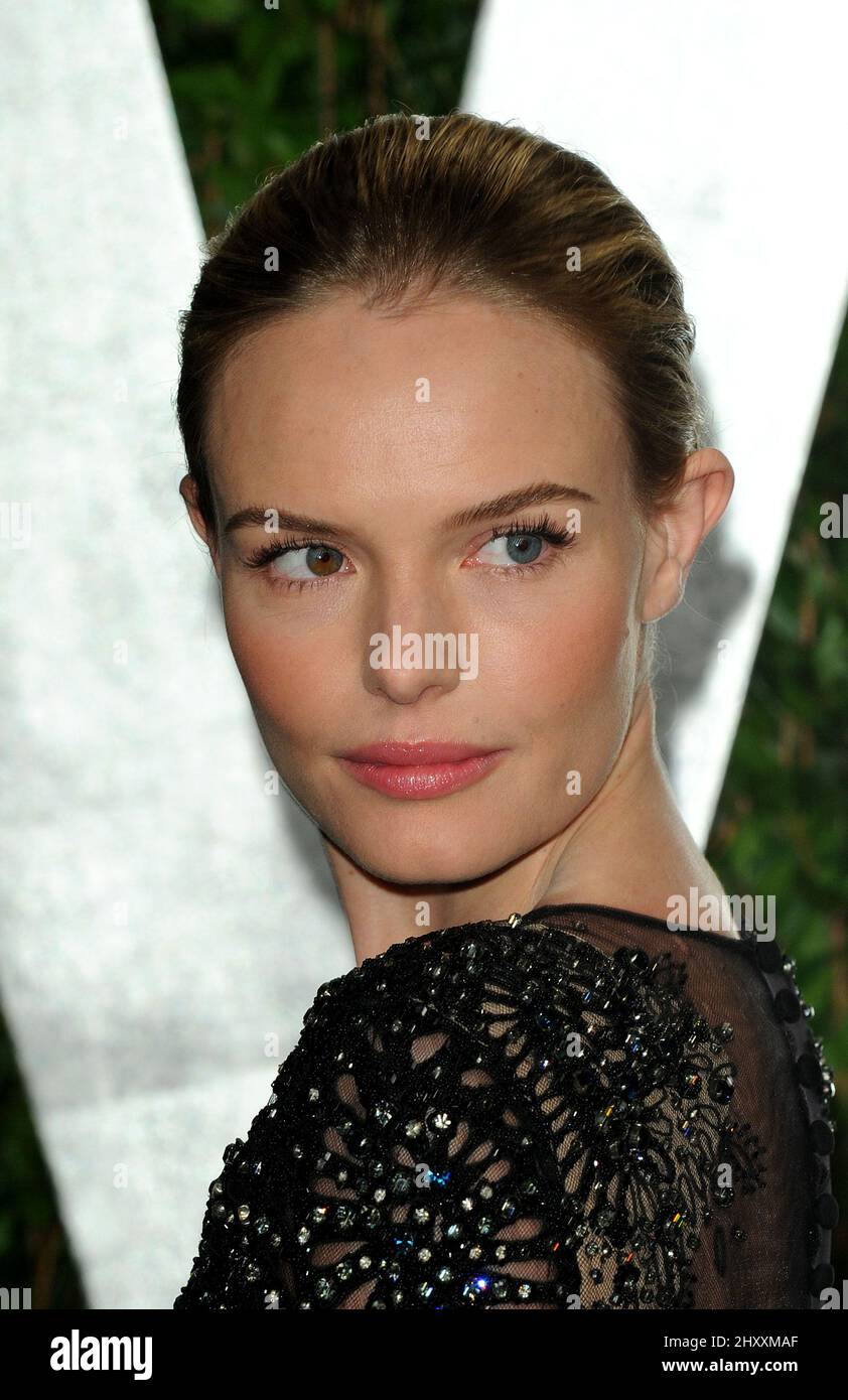 Kate Bosworth arriving at the 2012 Vanity Fair Oscar Party held at the ...