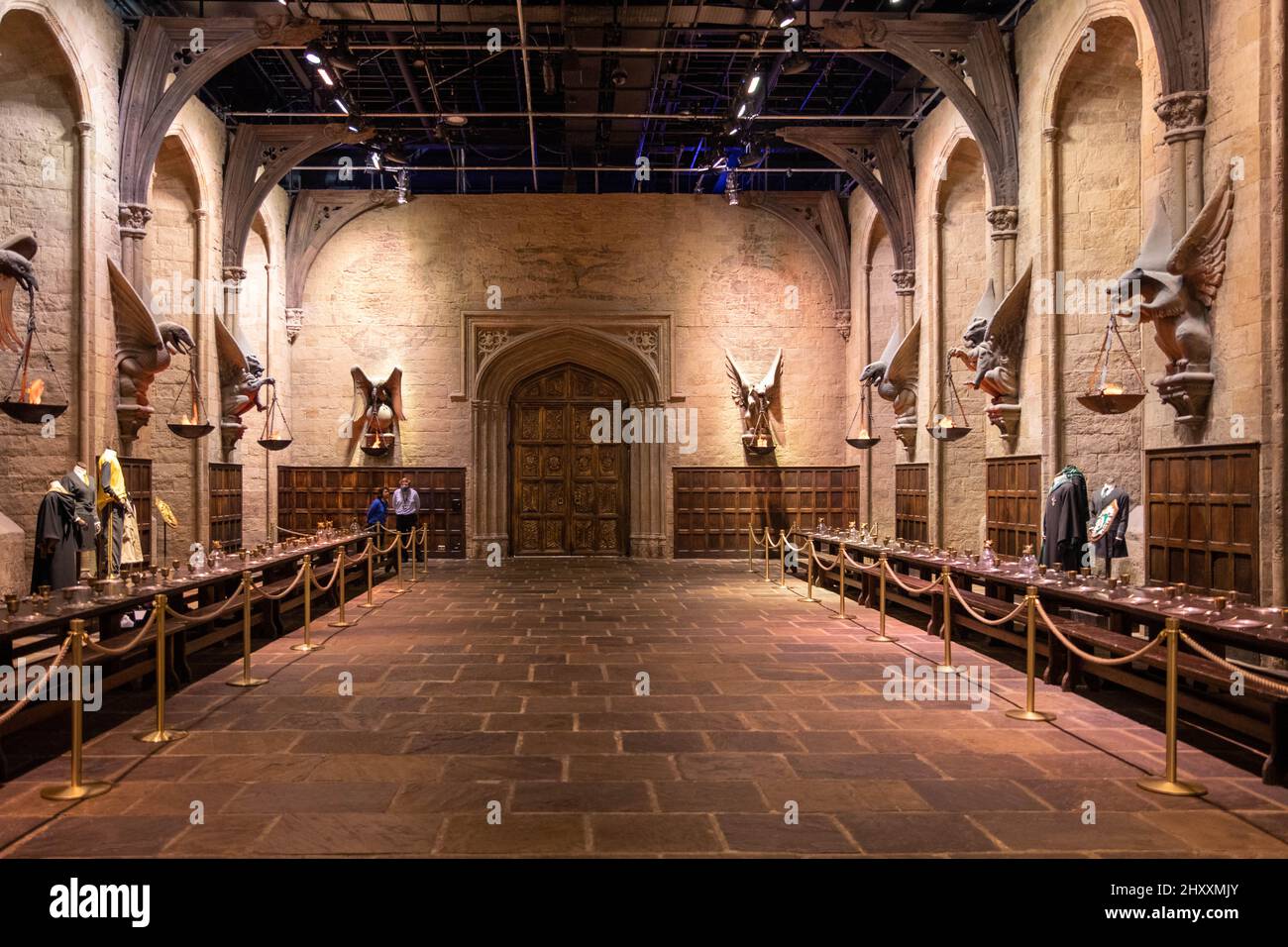 The Hogwarts Great Hall as featured in the Harry Potter films Stock ...