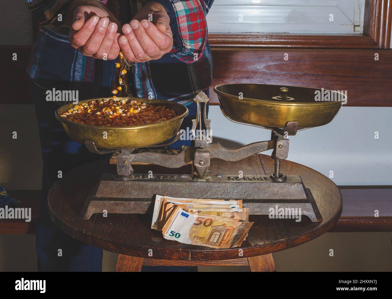 Corn measure hi-res stock photography and images - Alamy