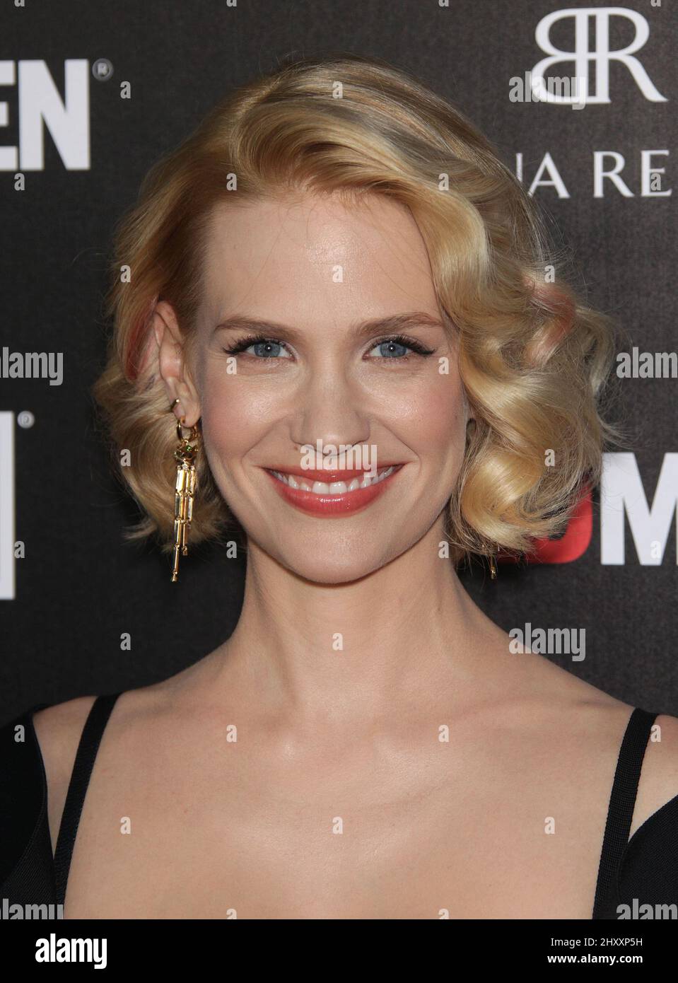 January Jones At Mad Men Season 5 Premiere In Los Angeles