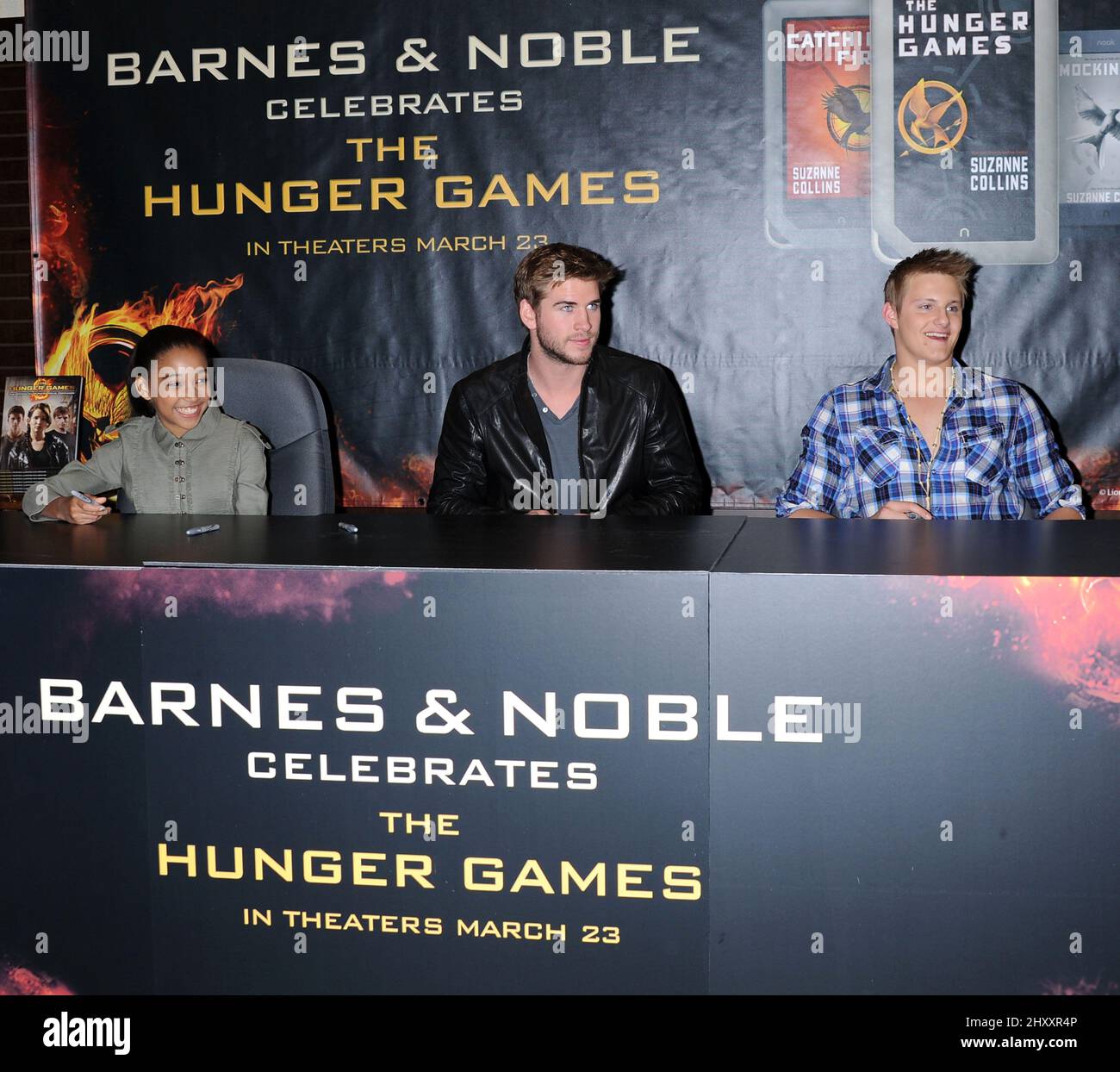 Alexander Ludwig And Liam Hemsworth