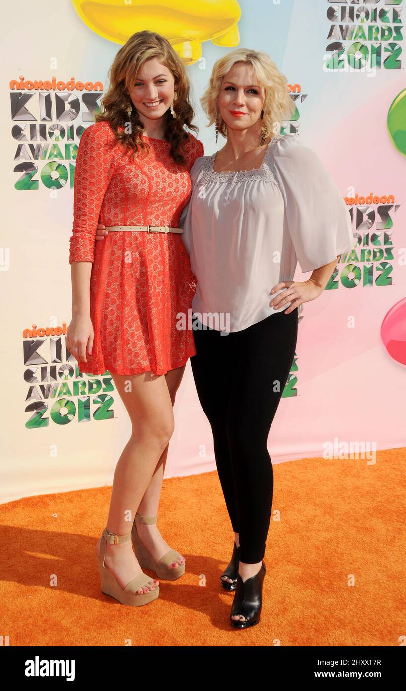 Jennie Garth and her daughter at the Nickelodeon's 25th Annual Kids ...