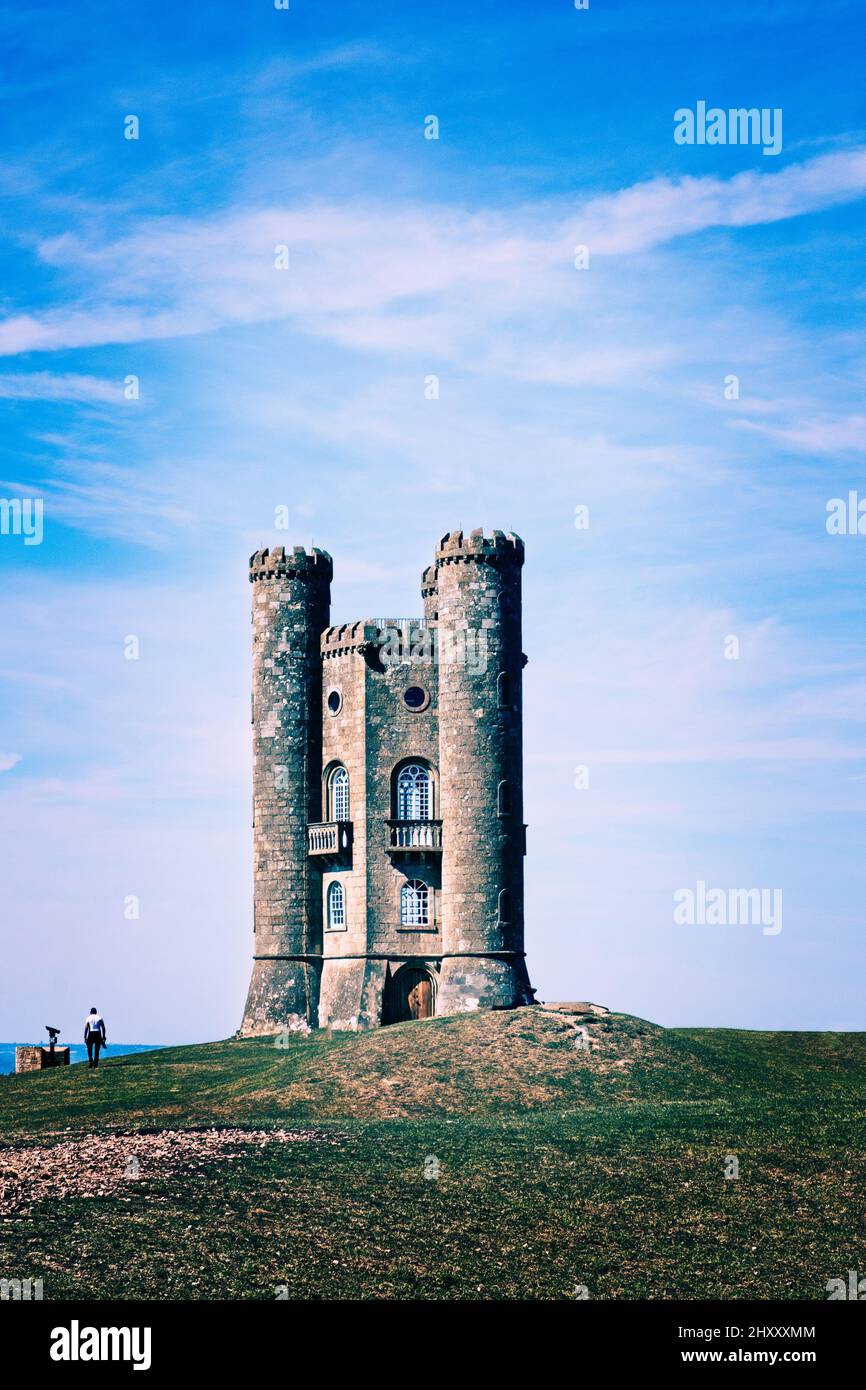 Closeup of the Broadway Tower in The Cotswolds, England Stock Photo - Alamy