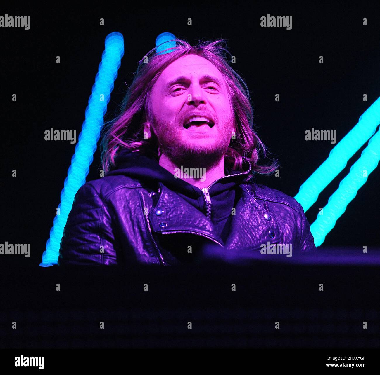 David guetta show hi-res stock photography and images - Alamy