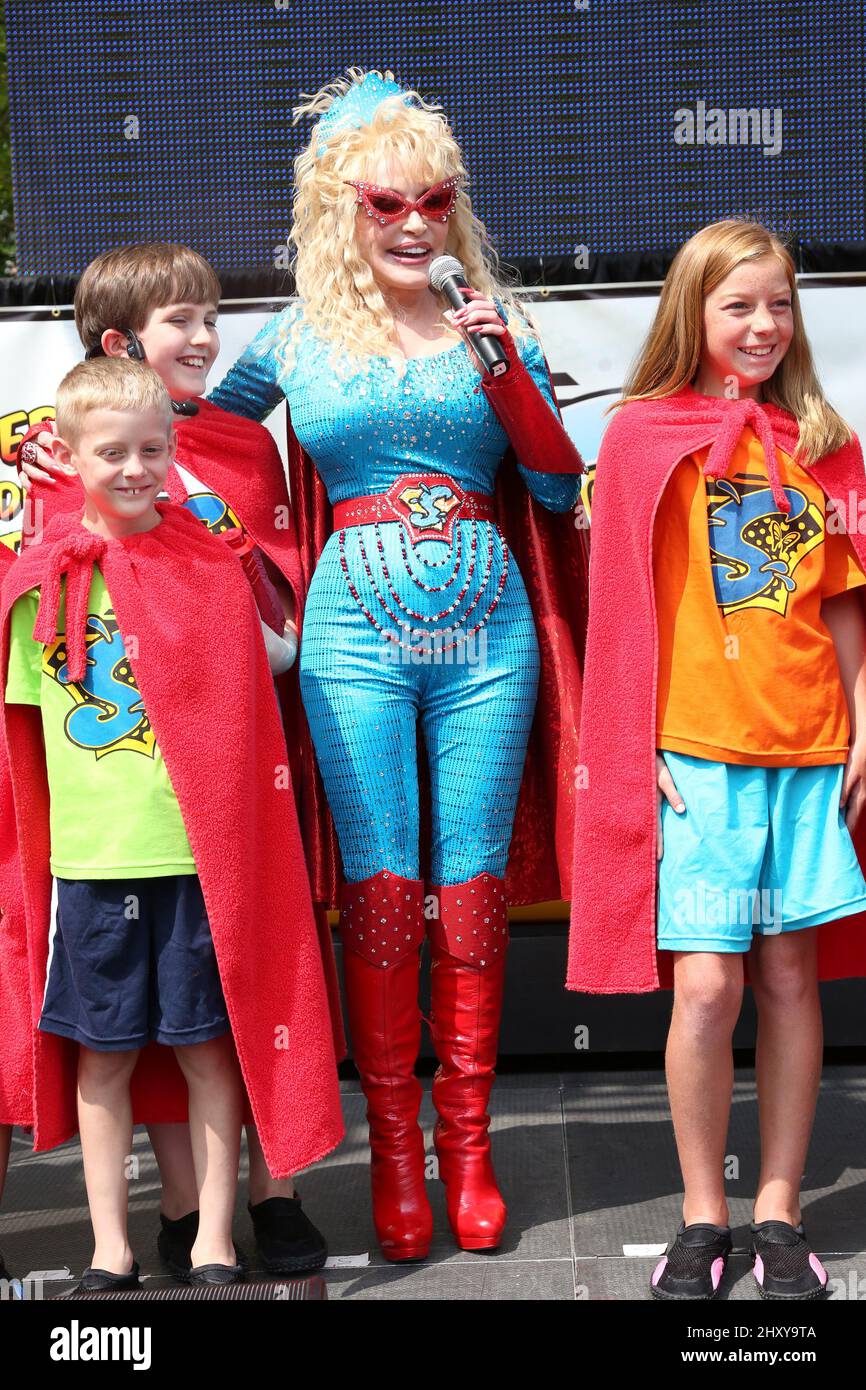 Dolly Parton attending a Media Announcement for Dollywood's Splash ...