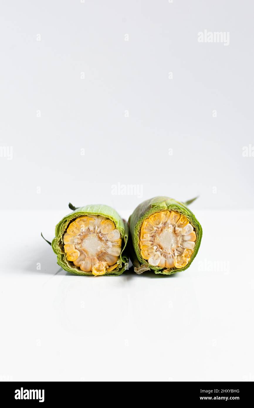 Vertical shot of corn cob cut open cross section Stock Photo - Alamy