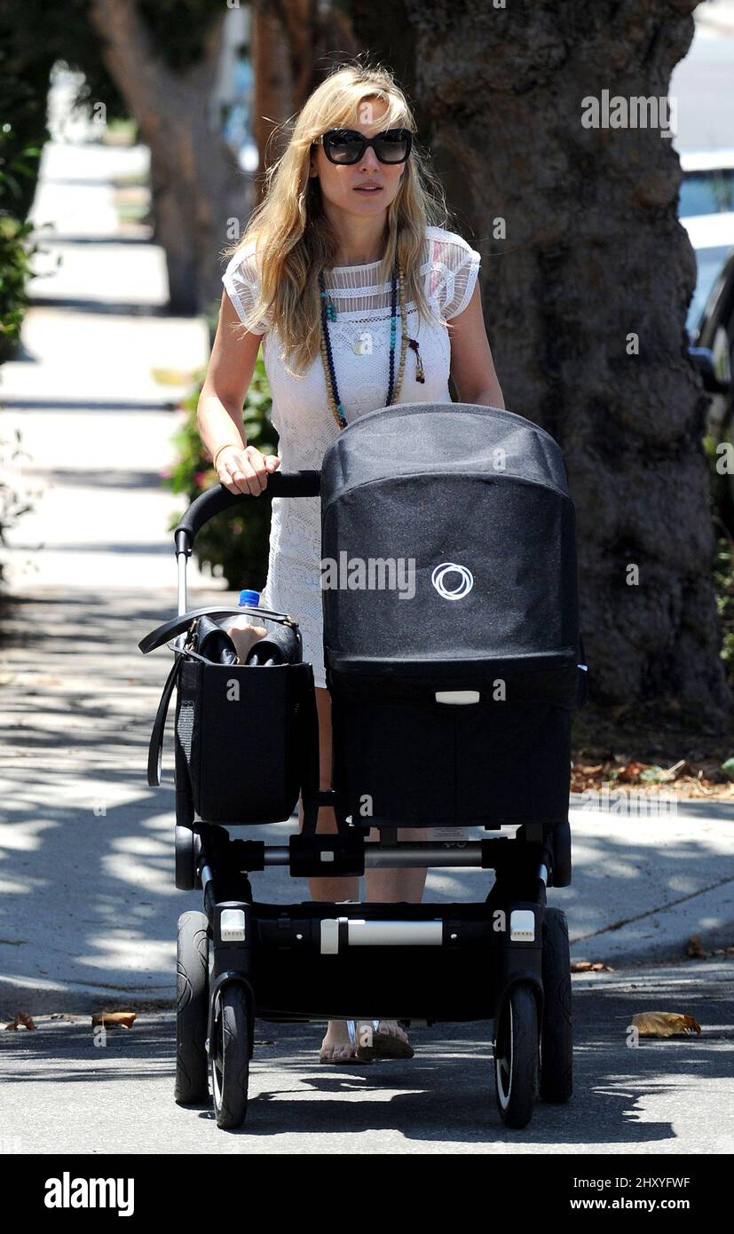 Daughter india celebrity sighting hi-res stock photography and images ...