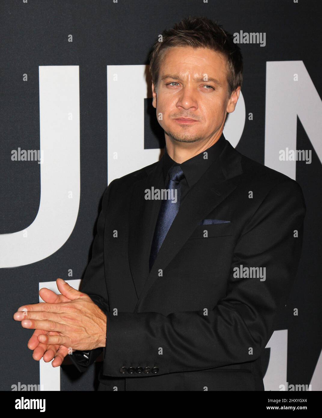 Jeremy Renner attends 'The Bourne Legacy' World Premiere held at the ...