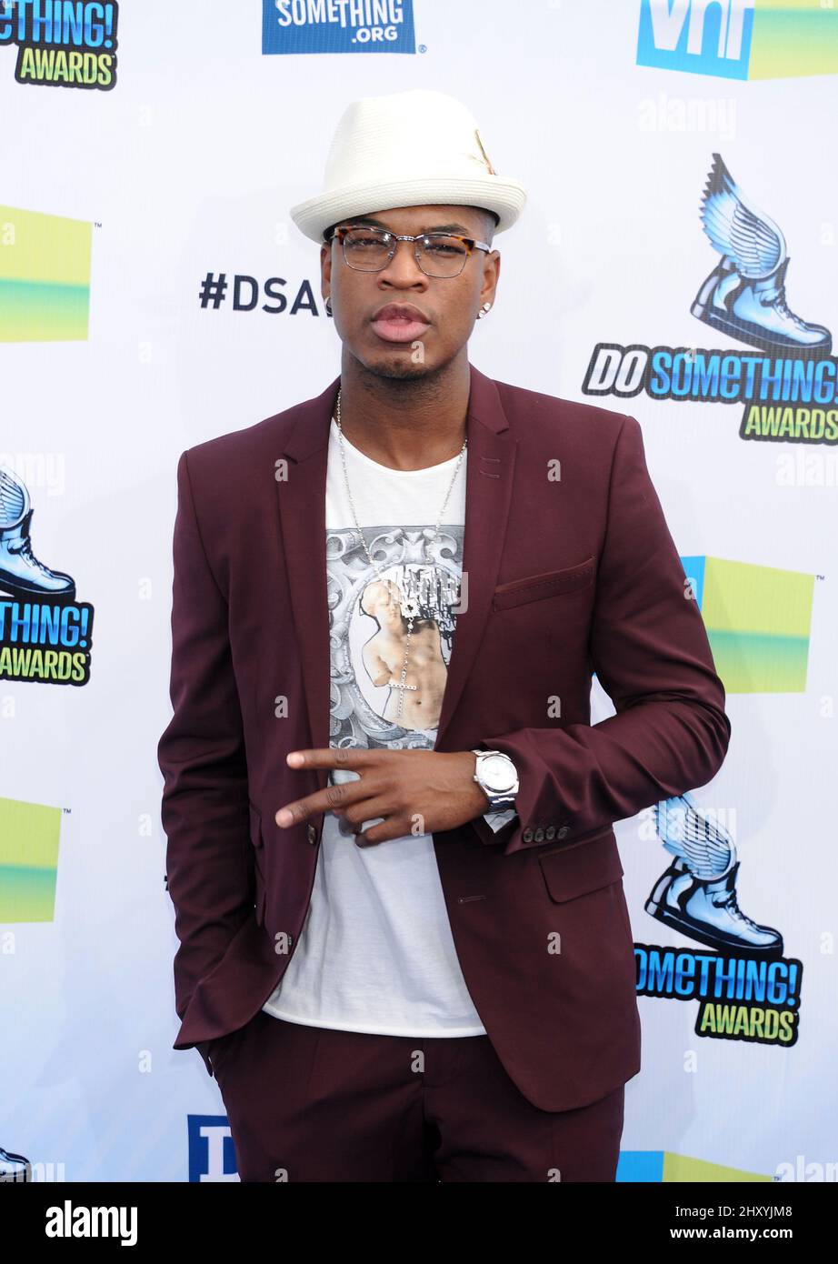 Ne-Yo attends 2012 Do Something Awards presented by VH1 and DoSomething ...