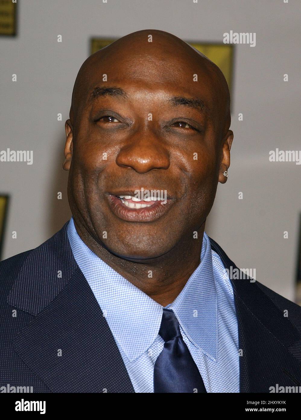 Michael Clarke Duncan attending "The 8th Annual Broadcast Critic's ...