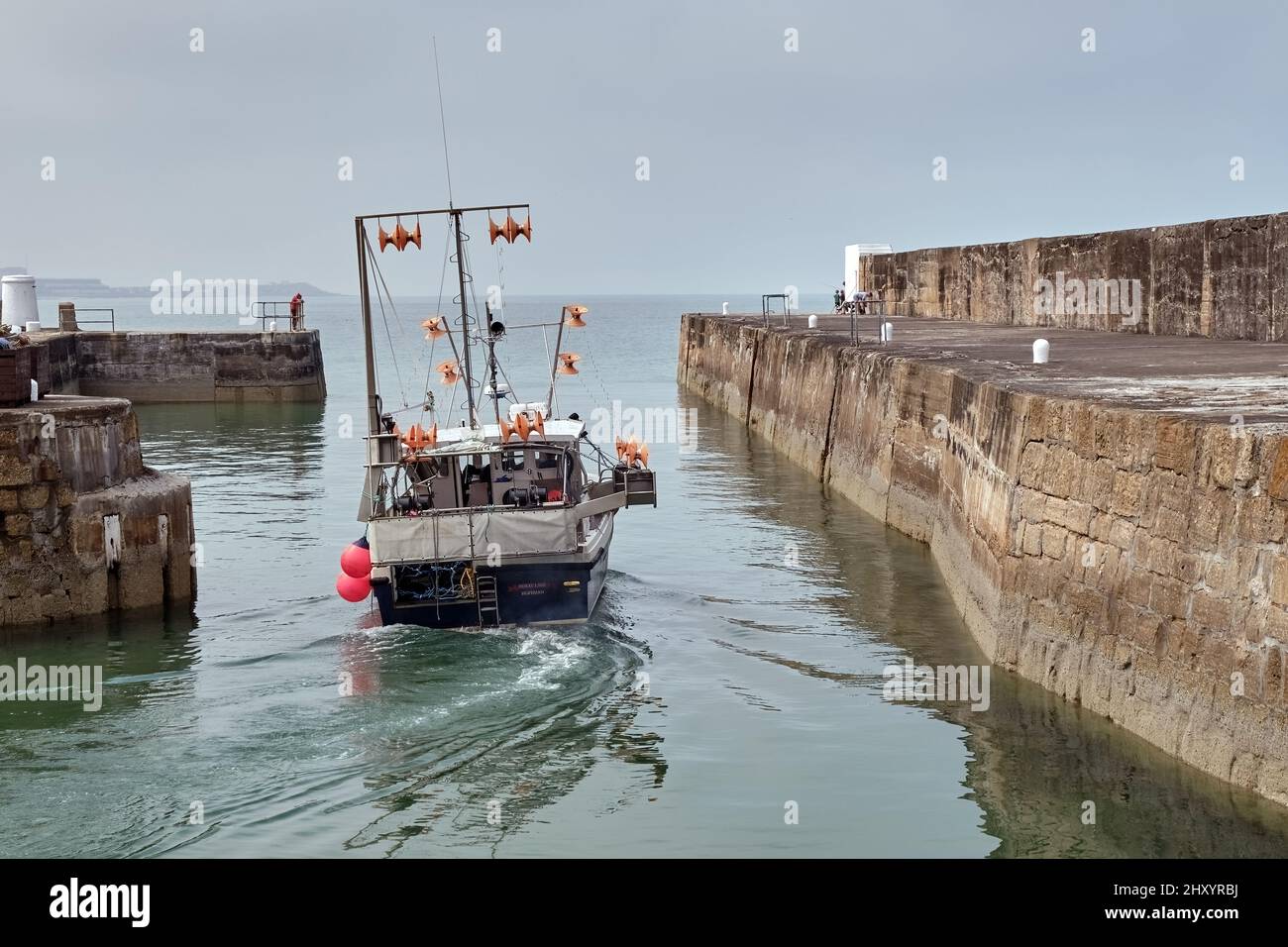 Hopeman harbour hi-res stock photography and images - Alamy