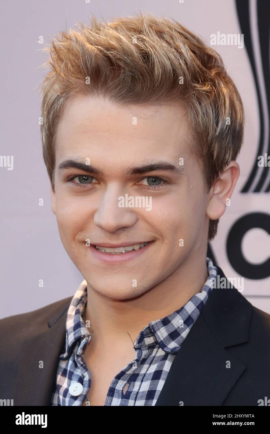 Hunter Hayes attends the 6th Annual ACM Honors held at the Ryman ...