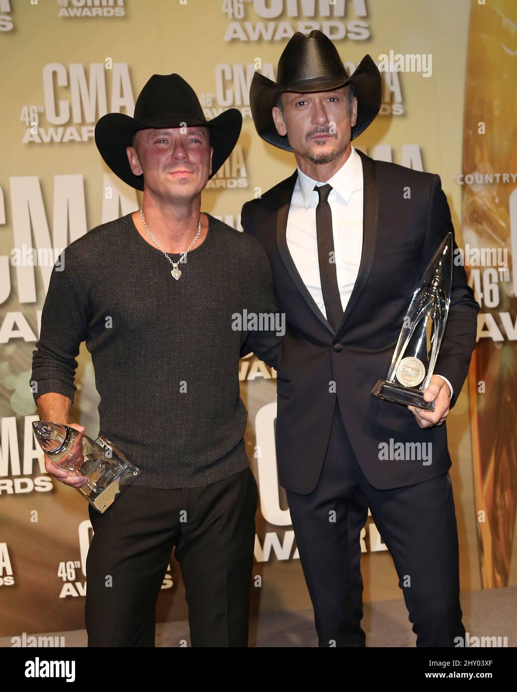Kenny Chesney,Tim McGraw attending the press room at the 46th Annual ...