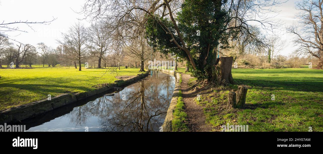 Along the Wandle River trail at Beddington Park, Hackbridge, Wallington ...