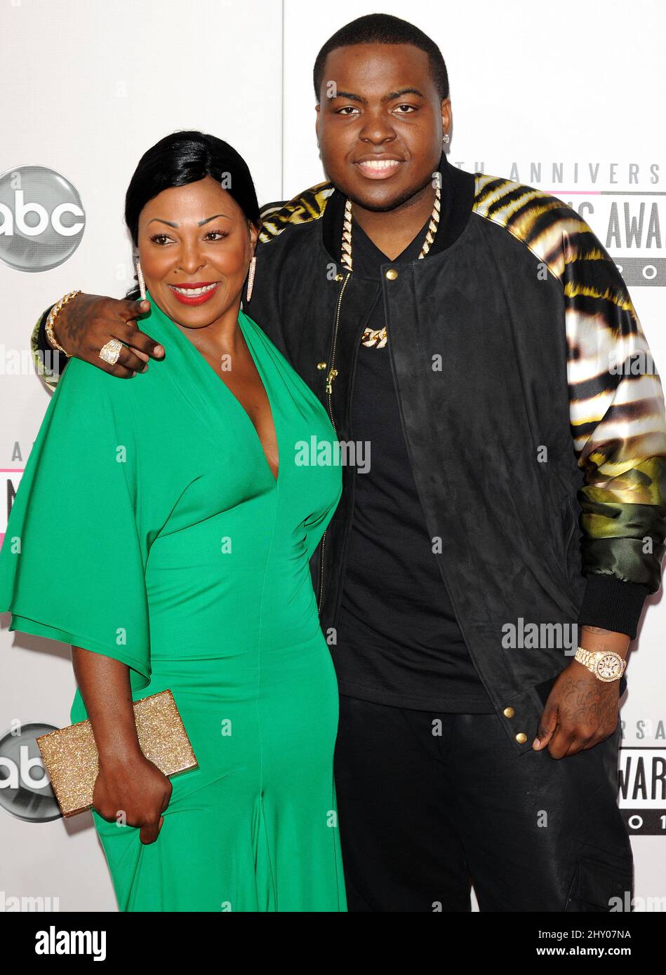 Sean Kingston attends The 40th Anniversary American Music Awards held ...