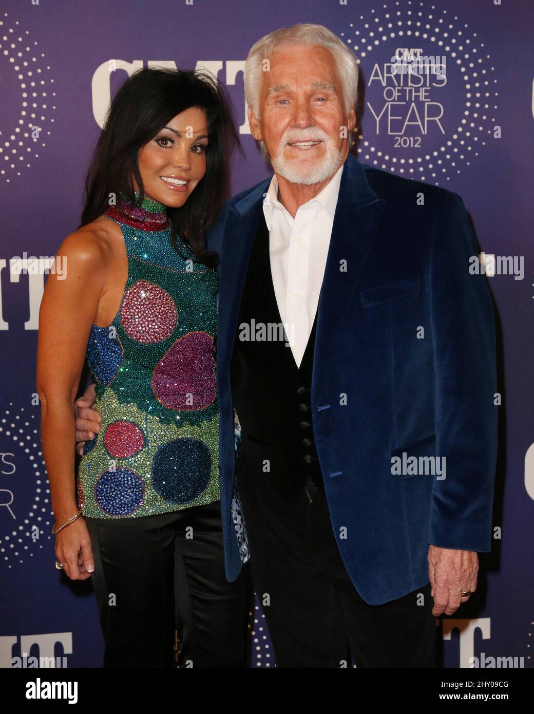 Kenny rogers and wanda hi-res stock photography and images - Alamy