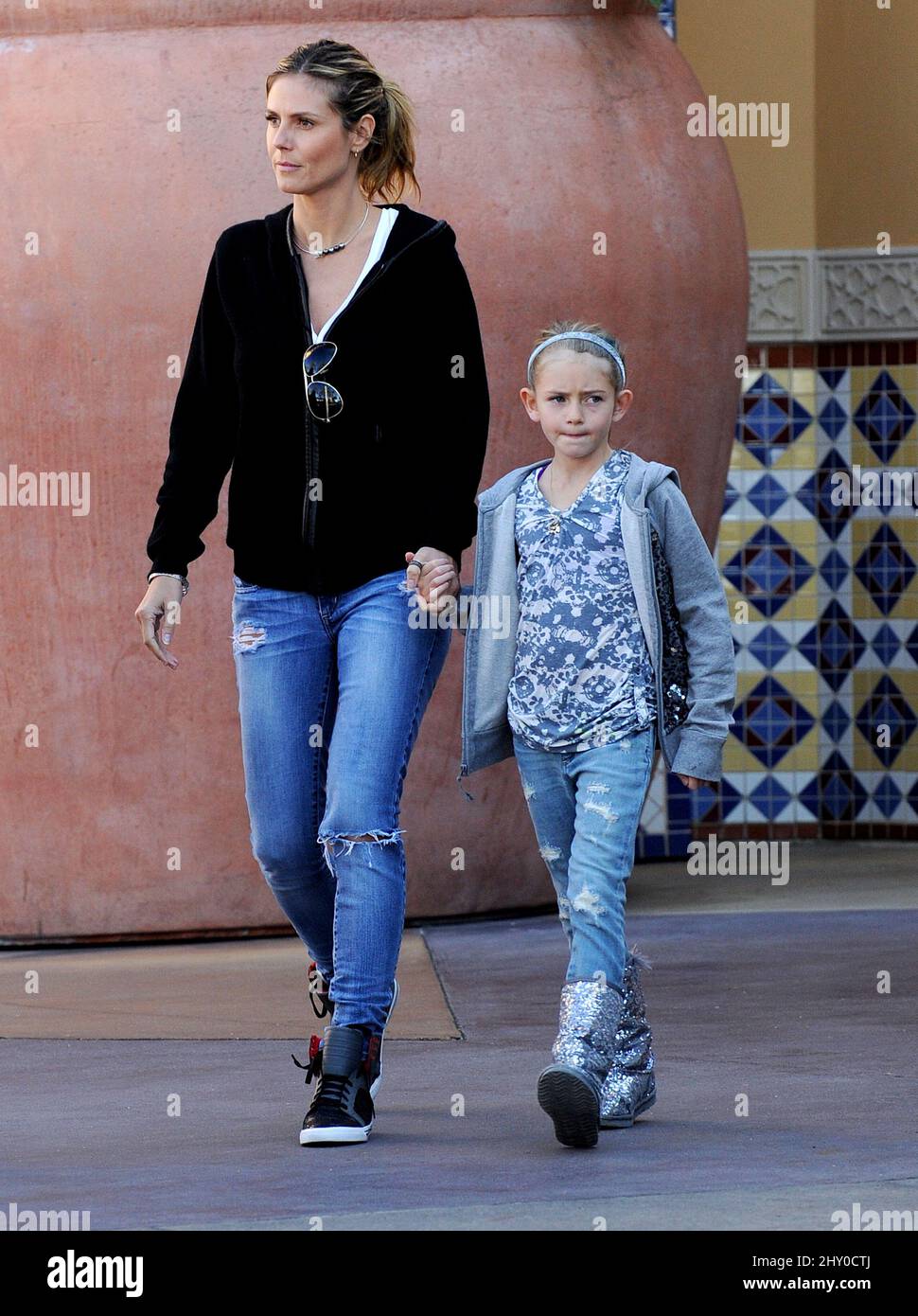 Heidi Klum and daughter Leni seen going for lunch at the Cheesecake ...