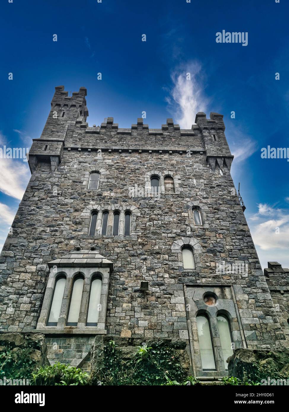Historic Glenveagh Castle in Donegal, Ireland Stock Photo - Alamy