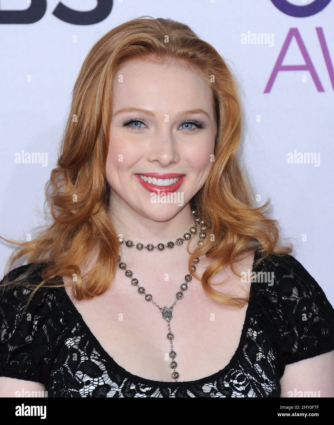 Molly Quinn arriving at the People's Choice Awards 2013 held at the ...