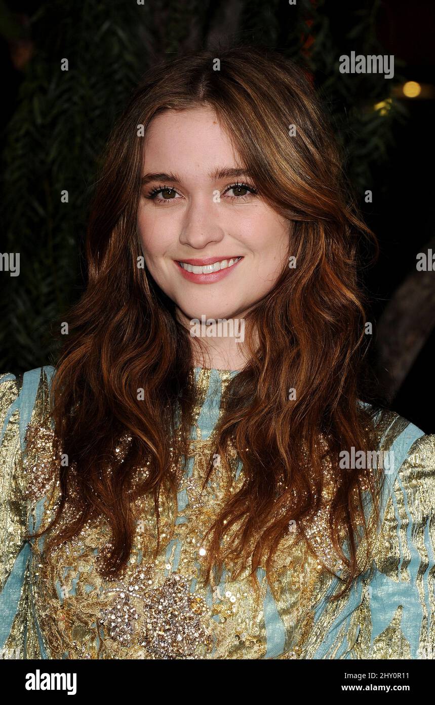 Alice Englert