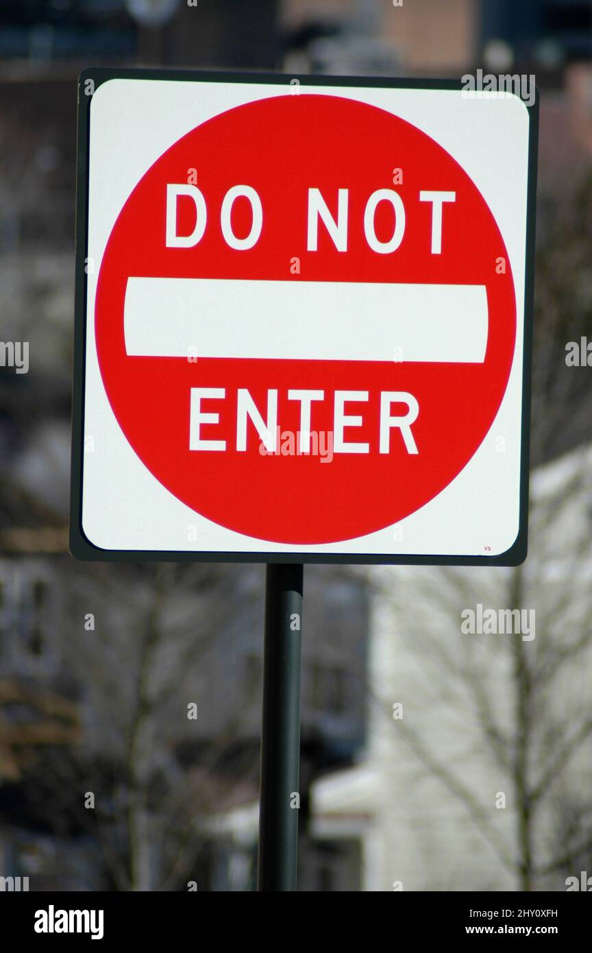 Do Not Enter Traffic Sign Stock Photo - Alamy