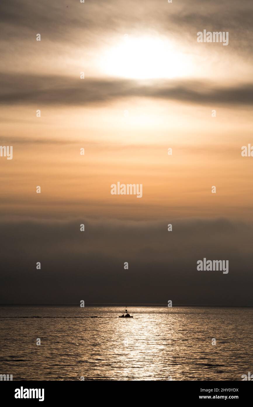 Vertical shot river boat hi-res stock photography and images - Alamy