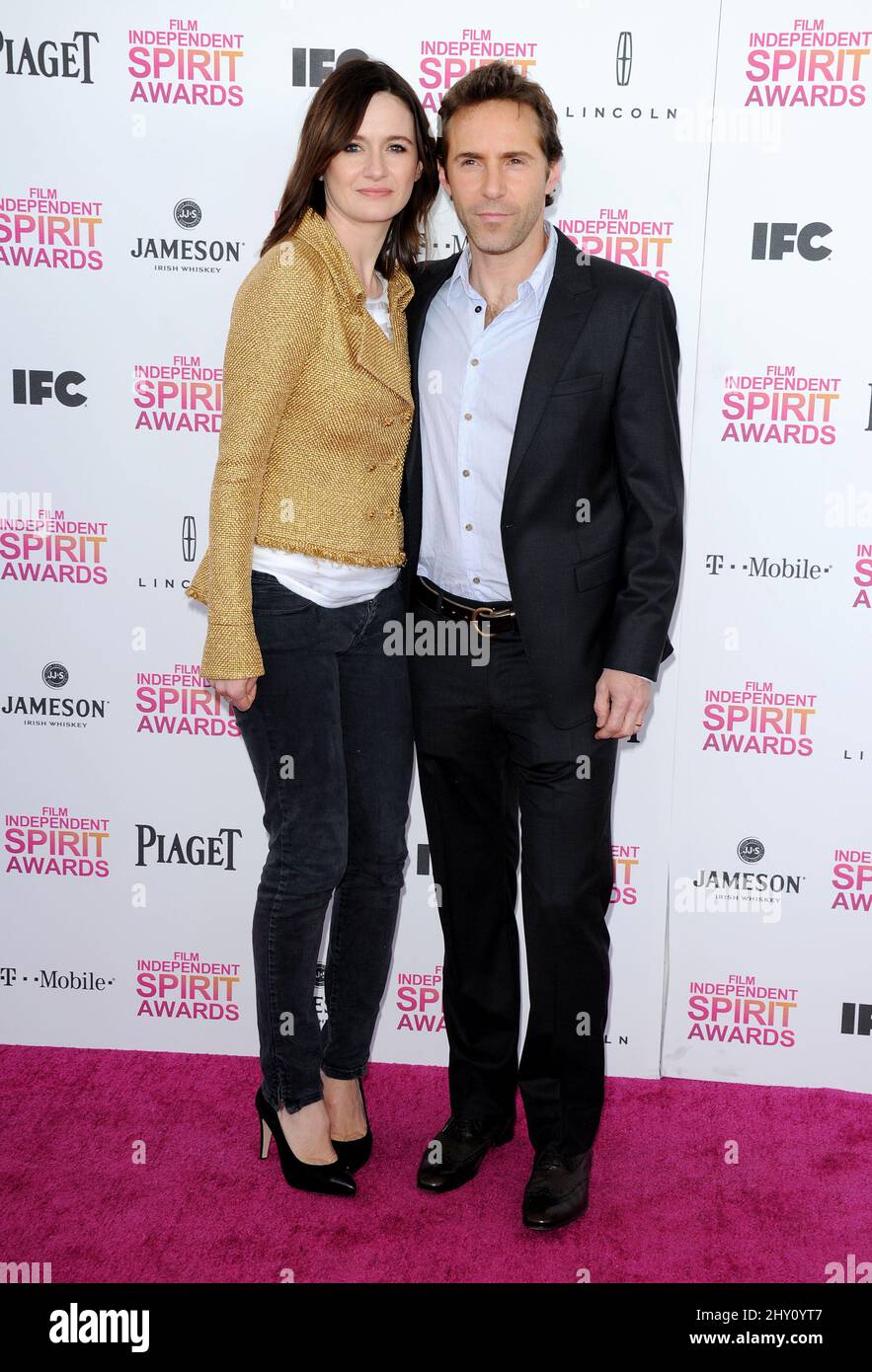 Emily mortimer alessandro nivola hi-res stock photography and images ...