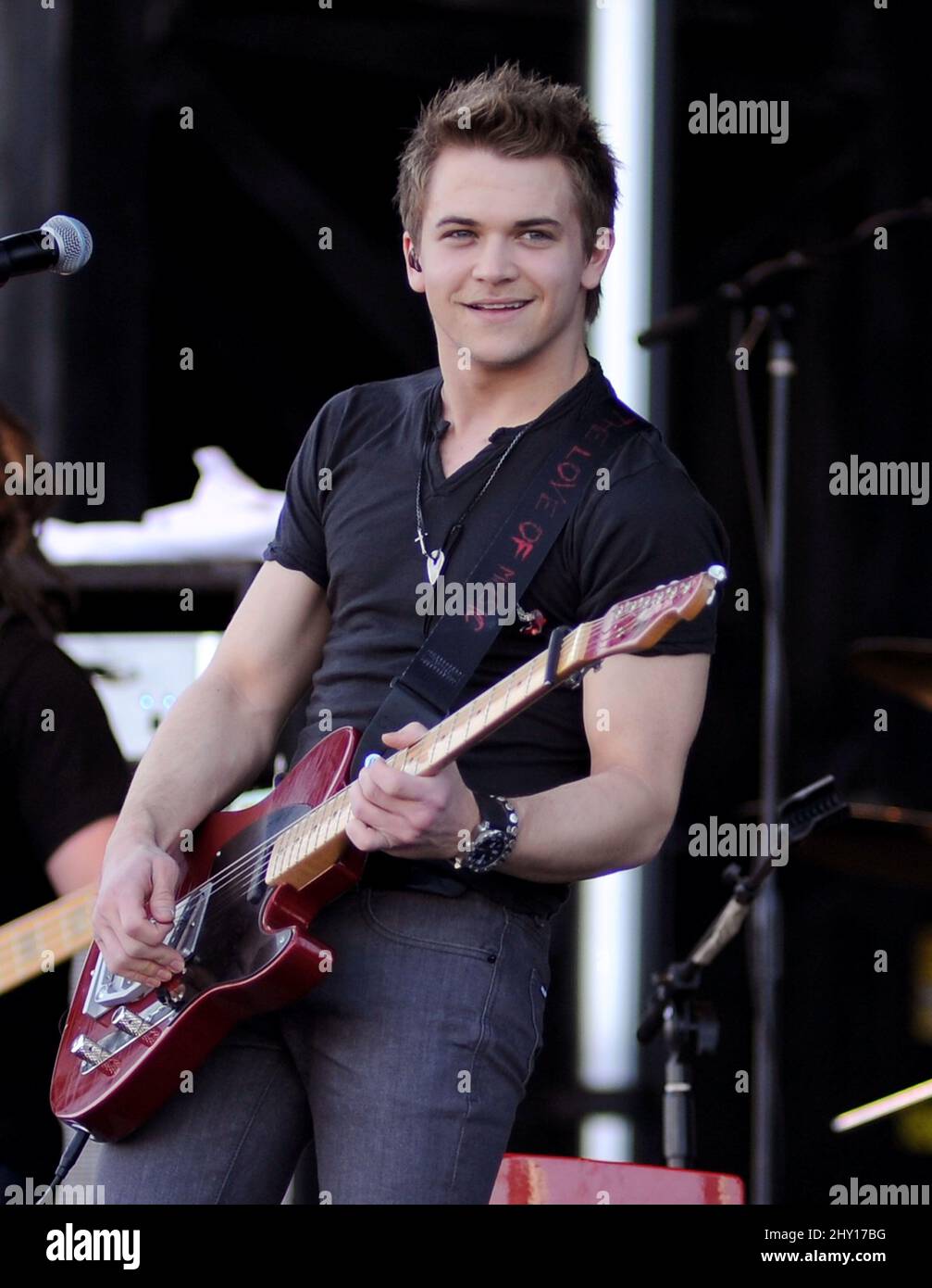 Hunter Hayes performing live at day 2 of the ACM experience in Las ...