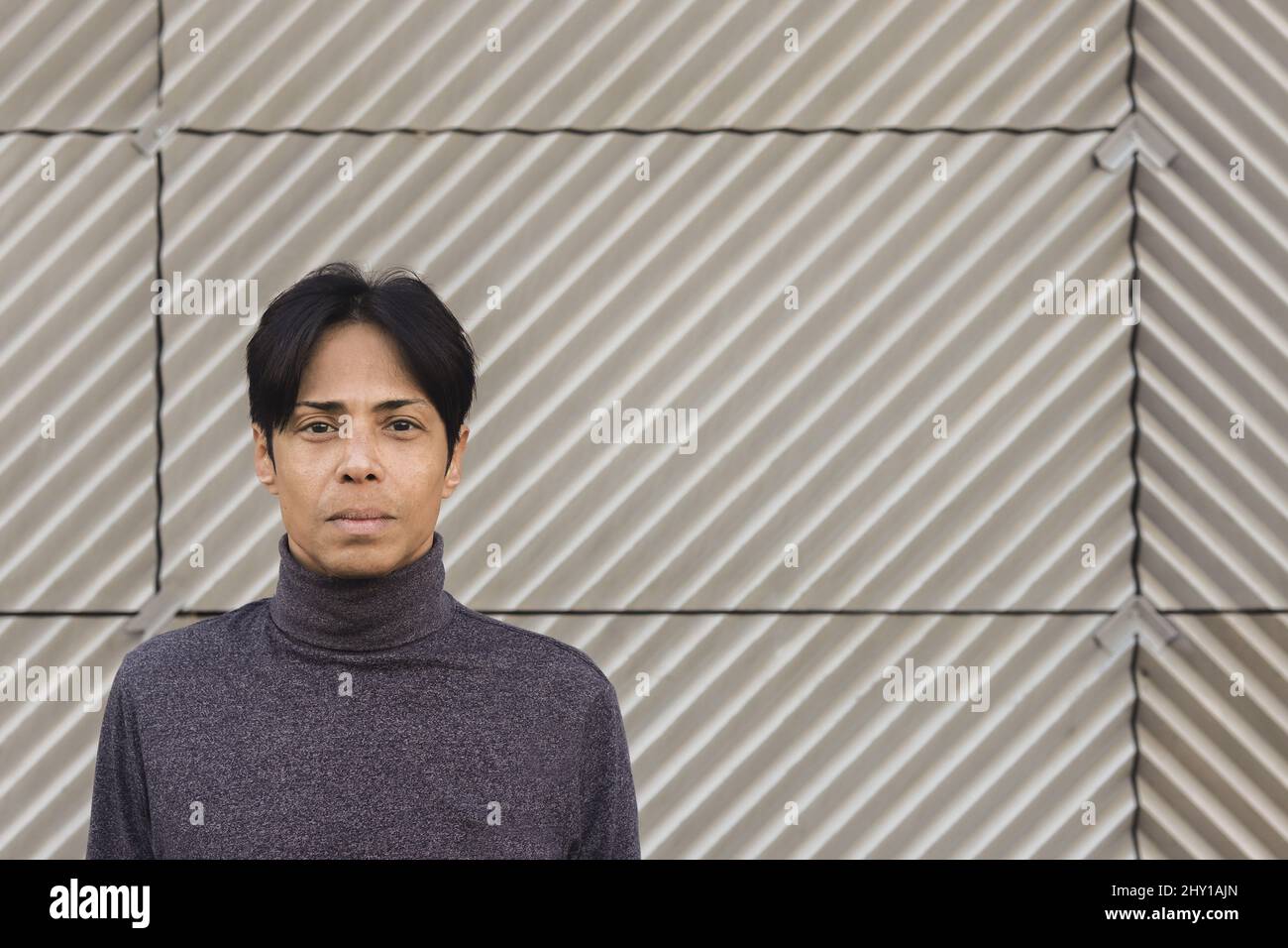 Serious indian man hi-res stock photography and images - Alamy