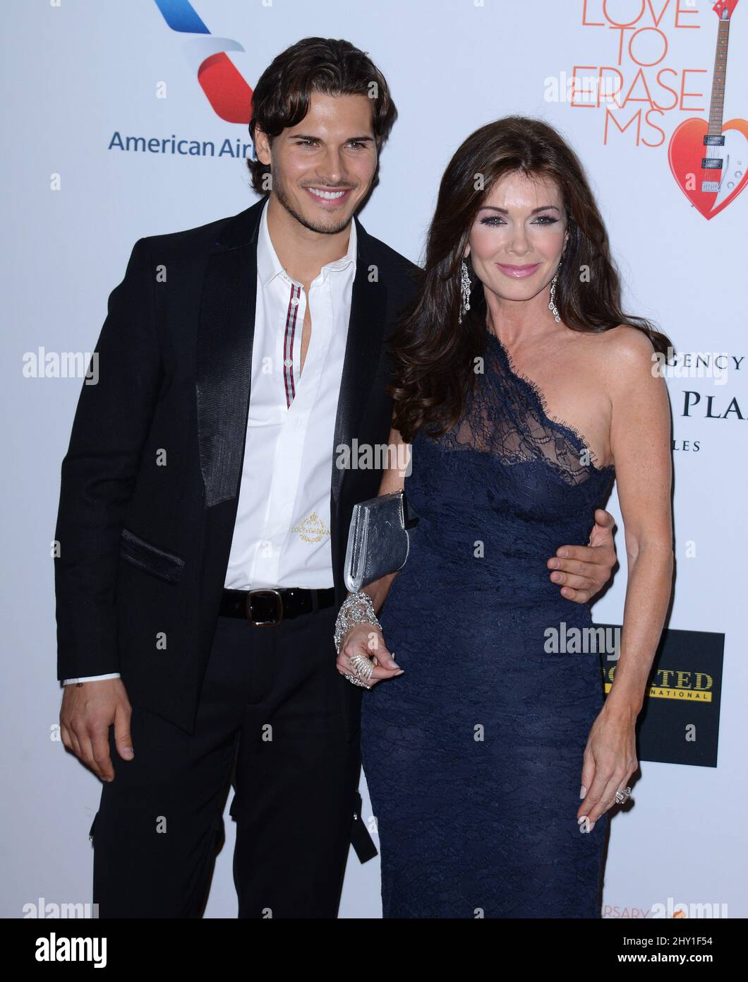 Gleb savchenko and lisa vanderpump hi-res stock photography and images ...
