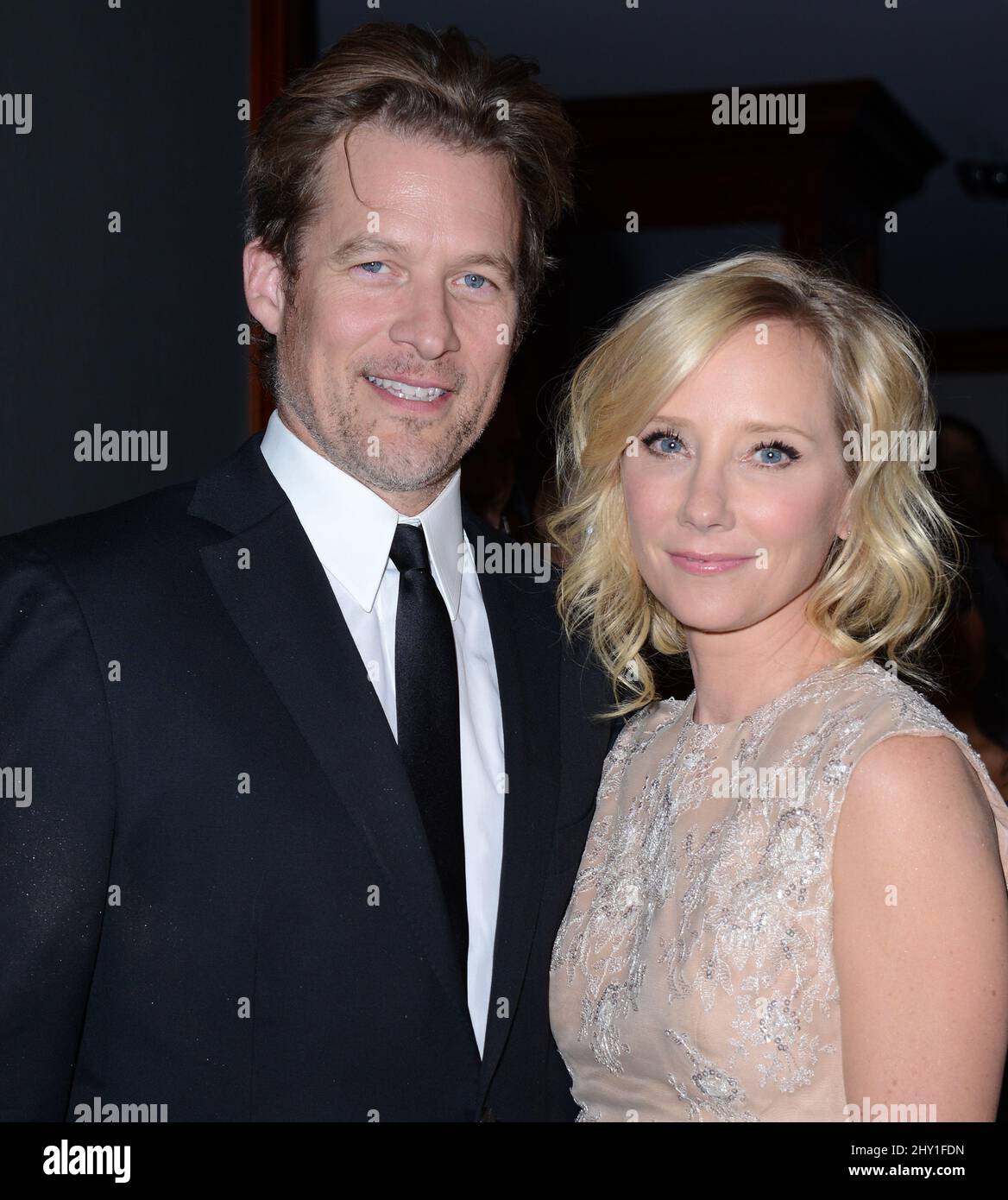 Taylor Schilling James Tupper Dating