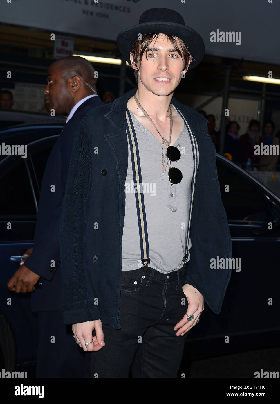 Reeve Carney Artist