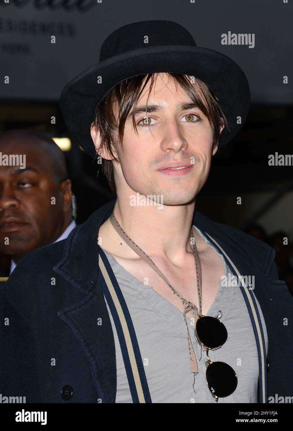 Reeve Carney Artist