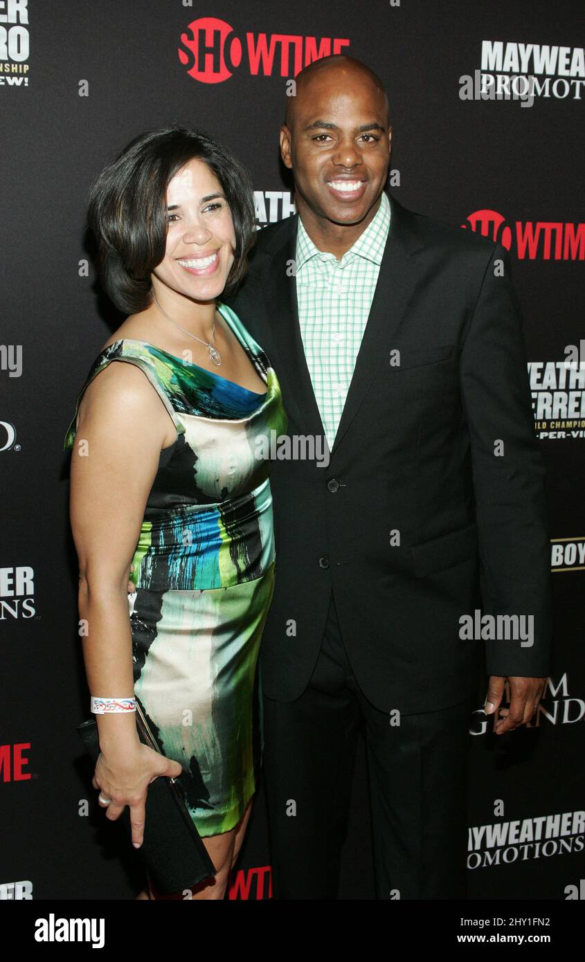 Yazmin frazier hi-res stock photography and images - Alamy