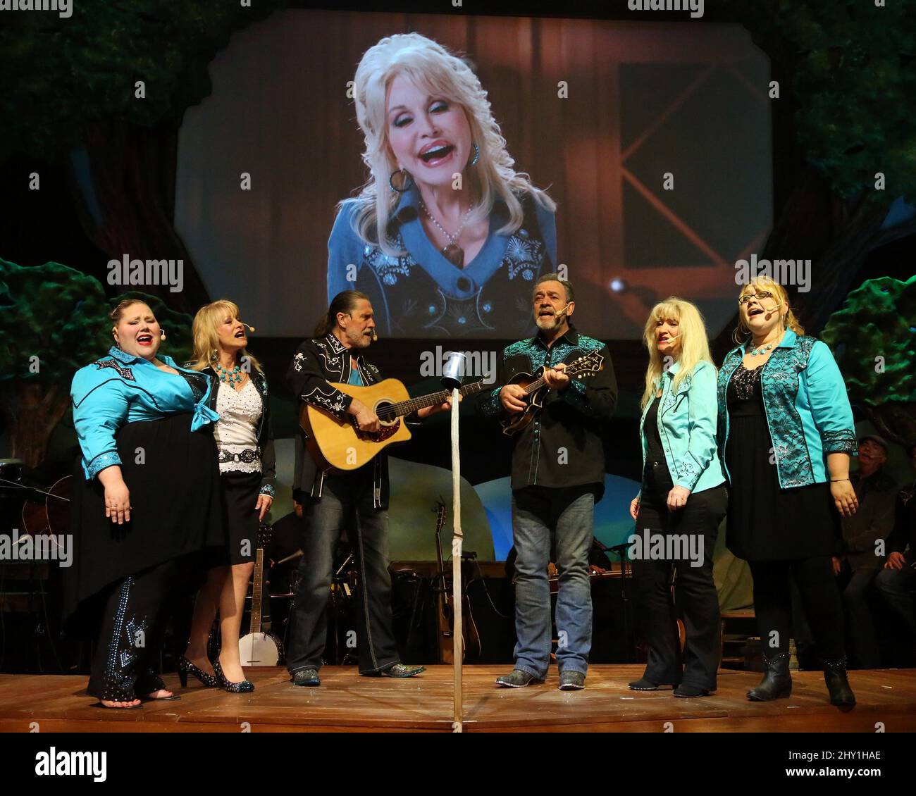 Cassie Parton and Randy Parton performing at Dollywood Theme Park in ...