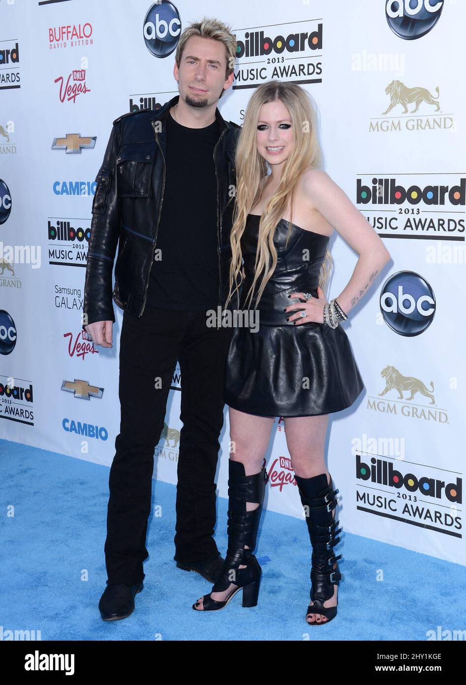 Avril lavigne and chad kroeger hi-res stock photography and images - Alamy