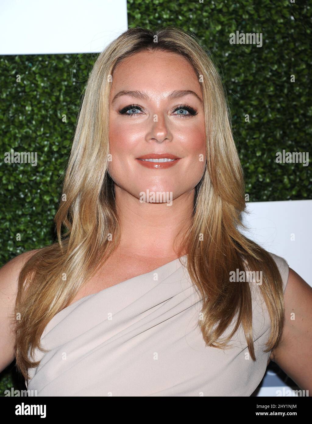 Elizabeth Rohm attends the Step Up Women's Network 10th Annual ...