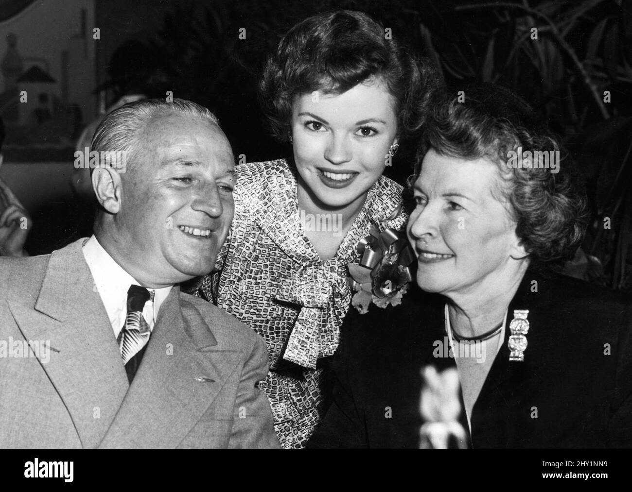 Shirley Temple with her parents, George Temple and Gertrude Temple, at ...
