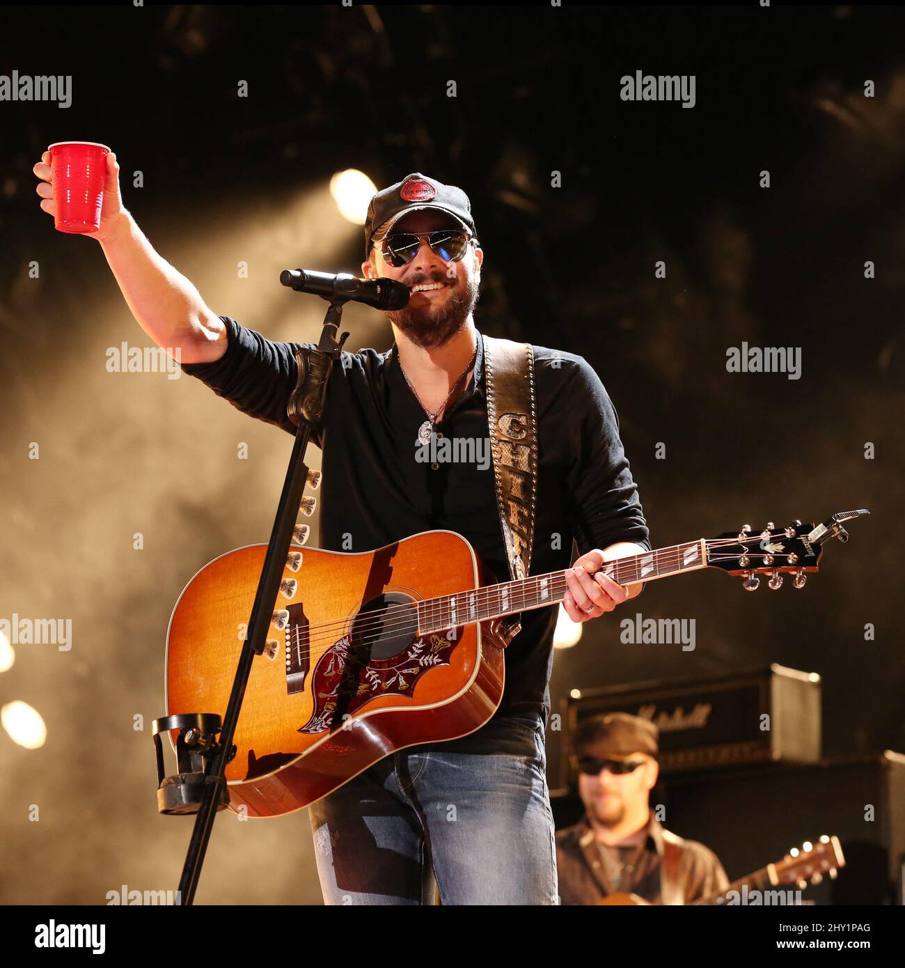 Eric church on stage hi-res stock photography and images - Alamy