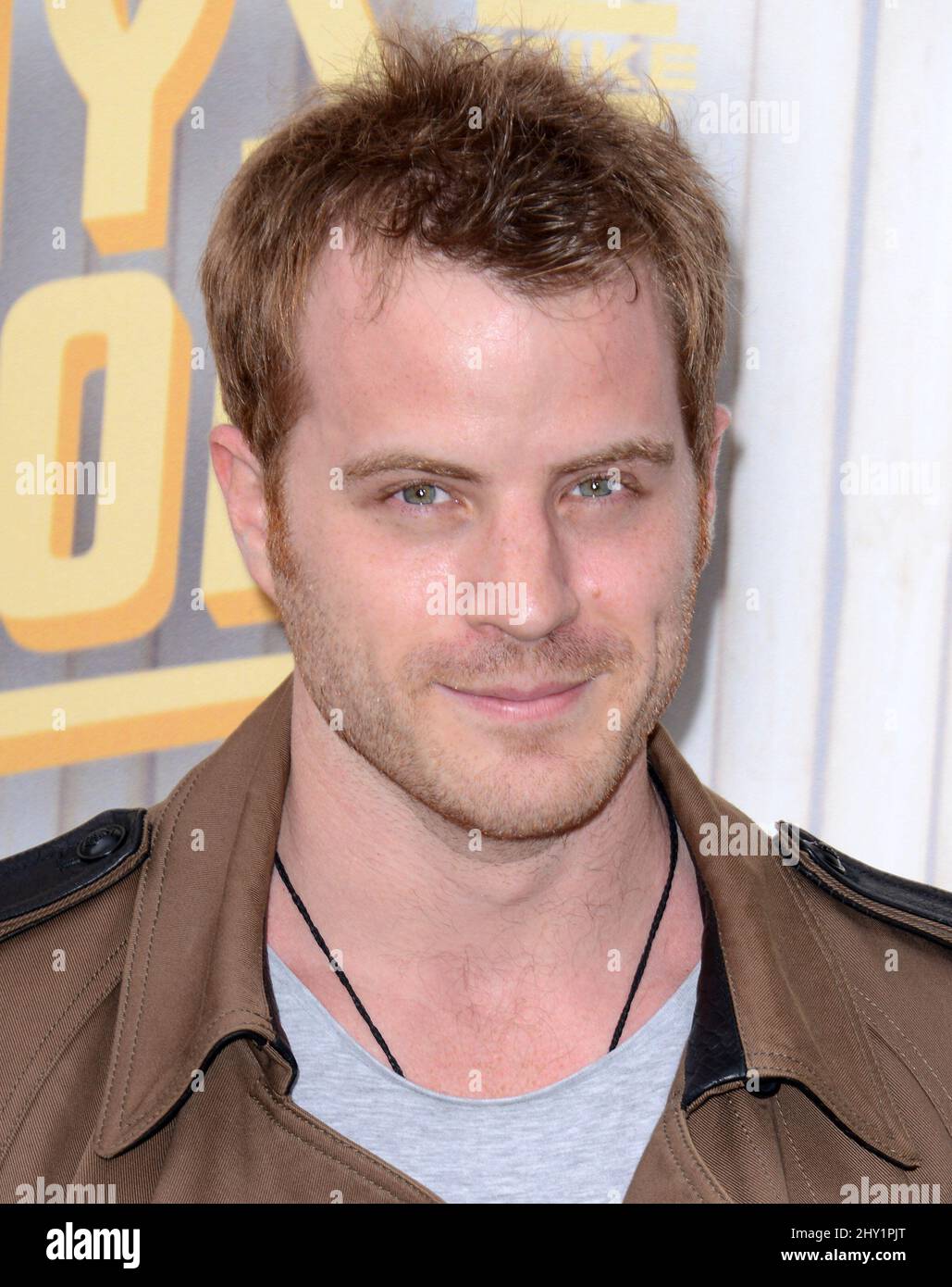Robert Kazinsky arriving for the 2013 Spike TV Guys Choice Awards held ...