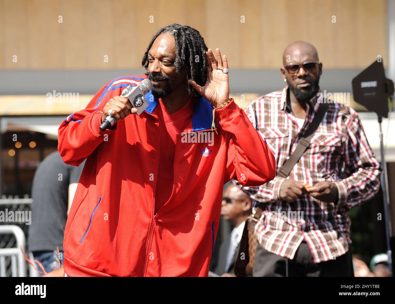 Snoop Dogg at the 20th Century Fox and Dreamworks "Turbo" treat for E3 ...