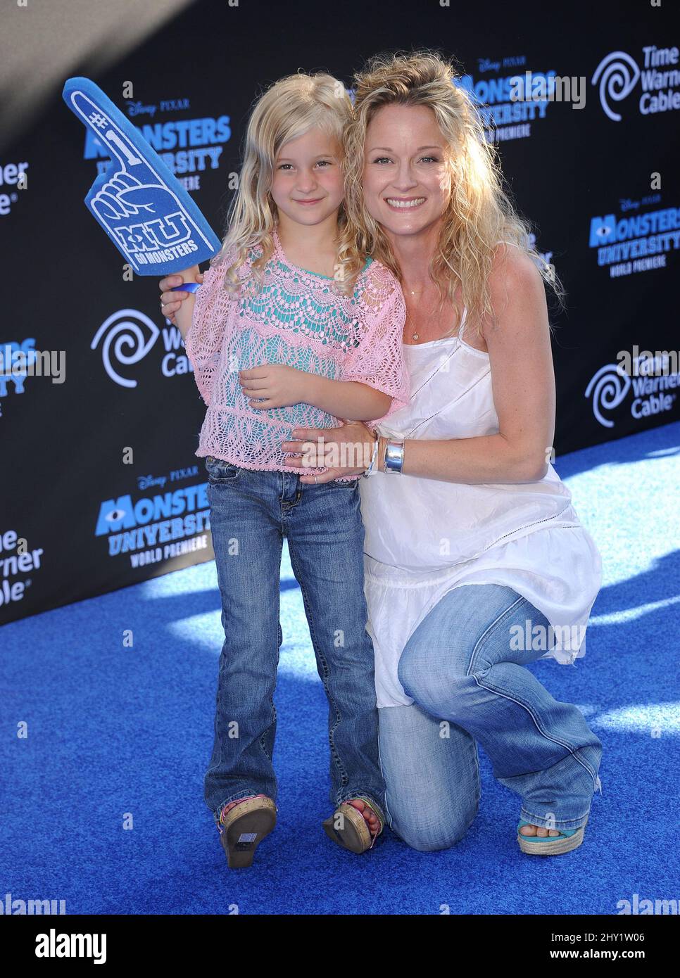 Teri polo and bayley hi-res stock photography and images - Alamy