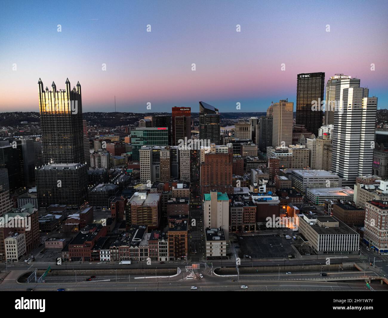 Pittsburgh cityscape street hi-res stock photography and images - Alamy