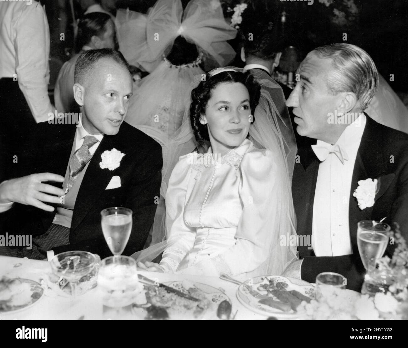 John Farrow and actress Maureen O'Sullivan's at their wedding reception ...