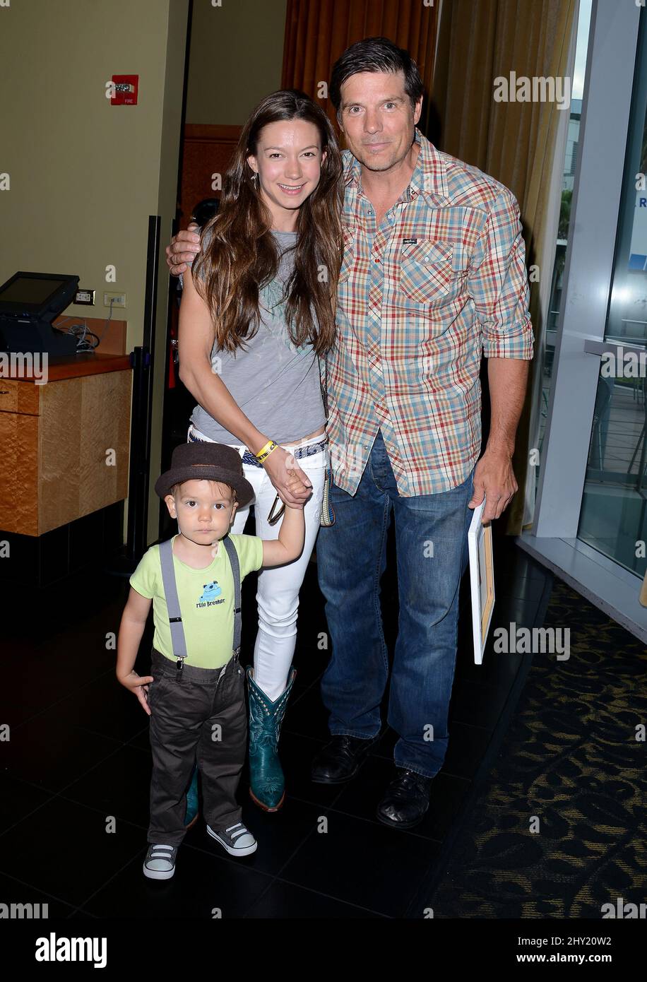 Paul Johansson Daughter Why Do One Tree Hill Fans Think Paul Johansson