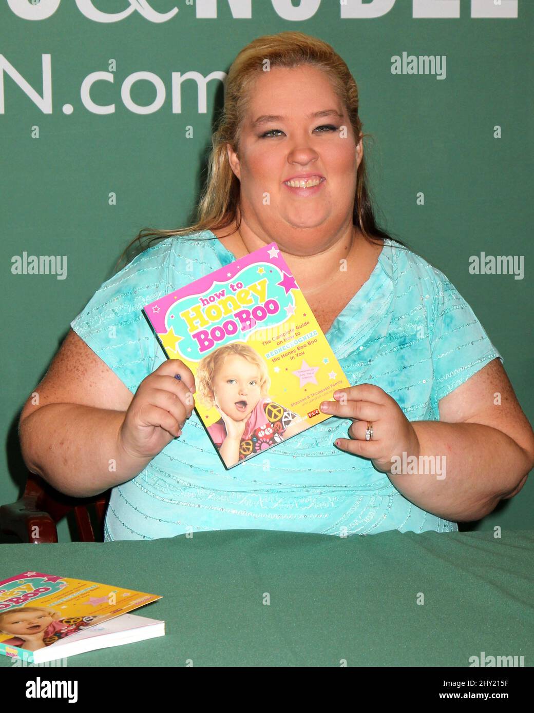 June Shannon appears at a "How To Honey Boo Boo: The Complete Guide ...