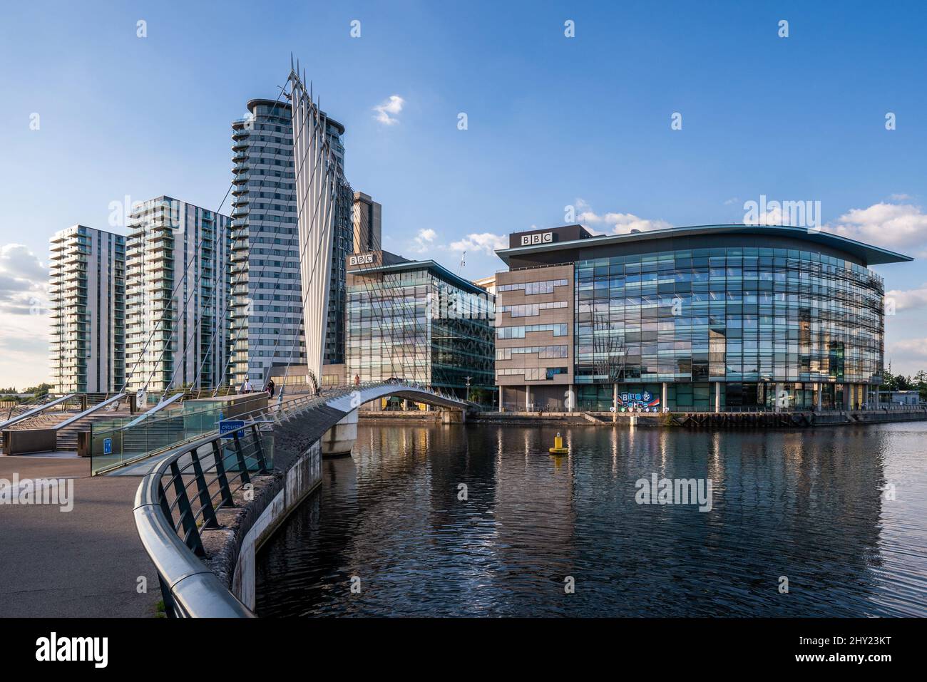 Modern manchester architecture hi-res stock photography and images - Alamy