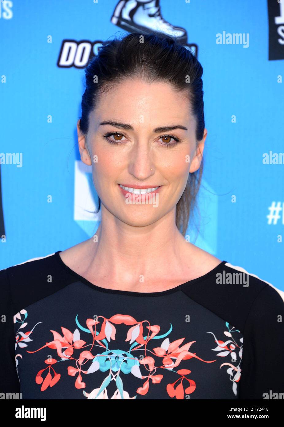 Sara Bareilles arrives to the 2013 Do Something Awards held at the ...
