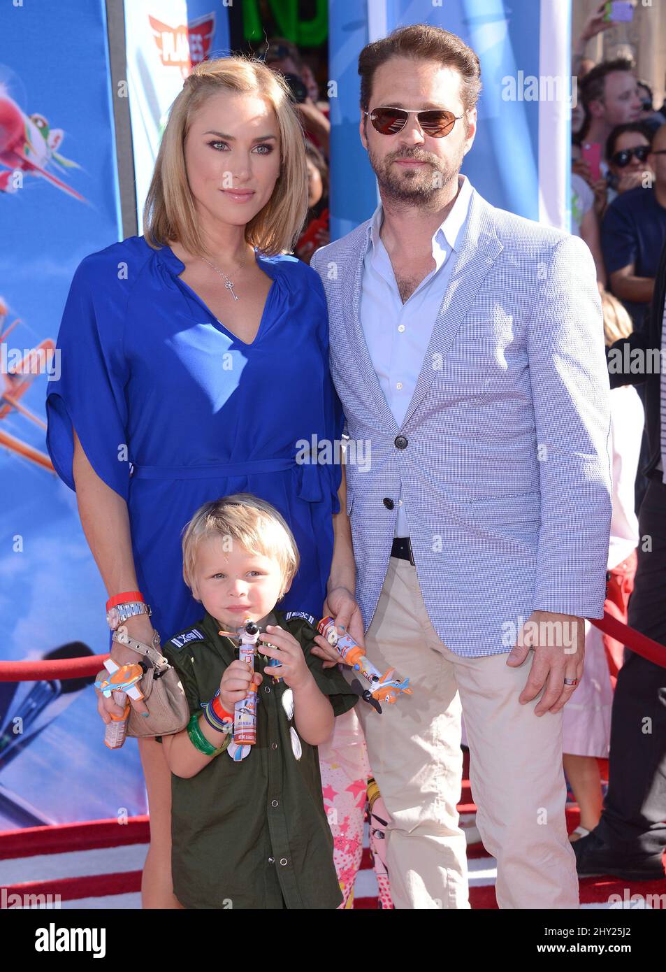 Jason Priestley, Naomi Lowde & Dashiell attending the "Planes" World ...