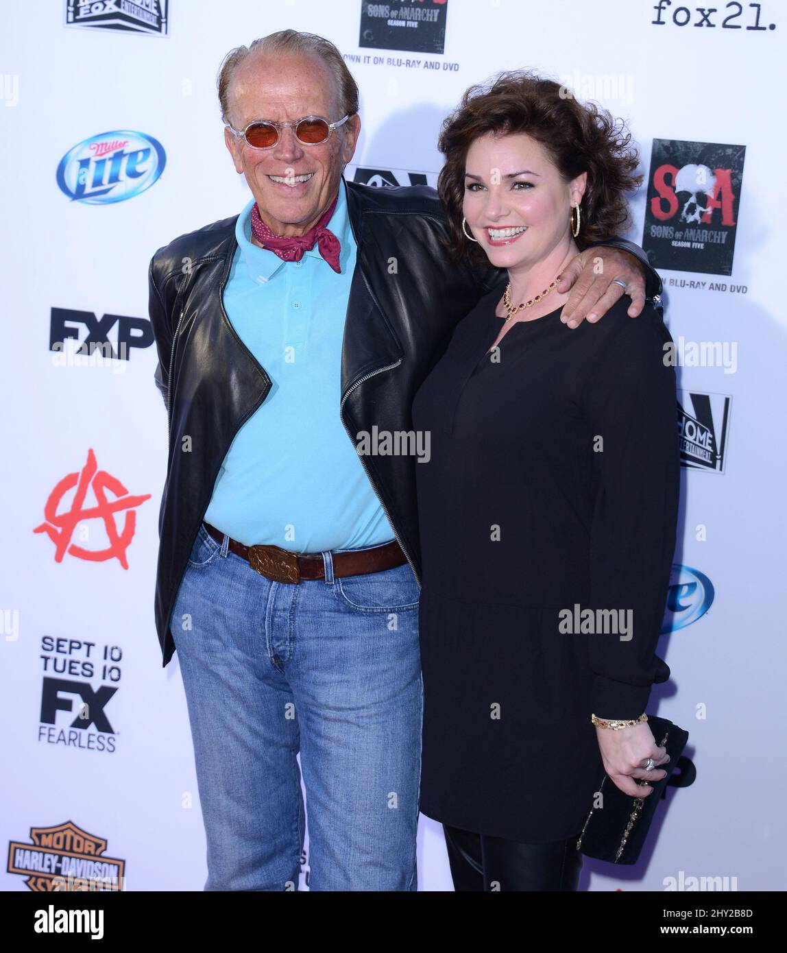 Peter Weller attends the "Sons Of Anarchy" Season 6 Premiere Screening ...